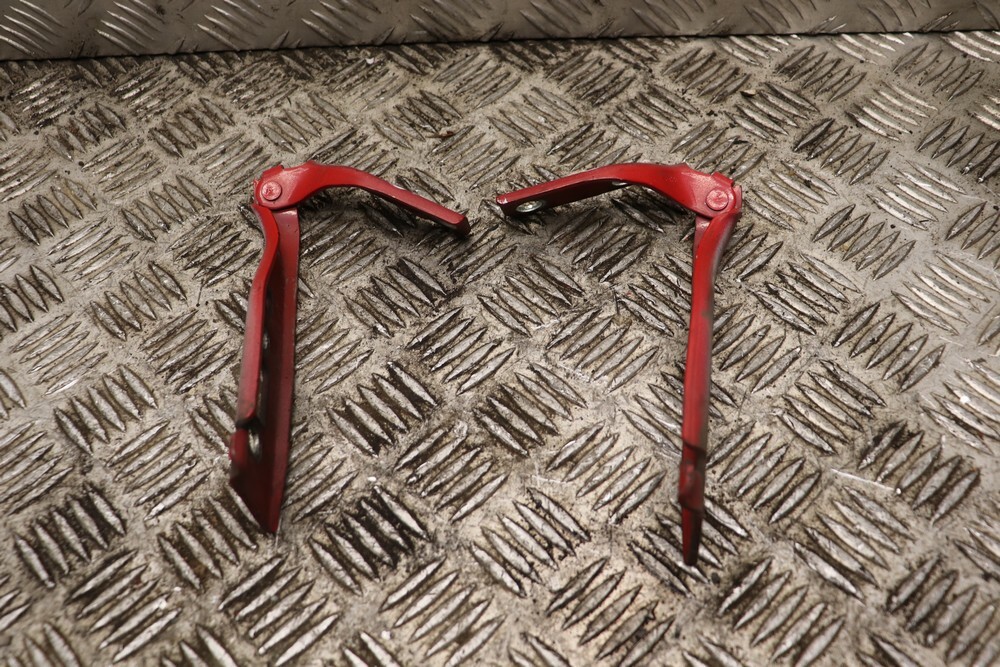 FORD FIESTA MK6 ST150 BONNET HINGES IN COLORADO RED 2005-2008 CV05 ...