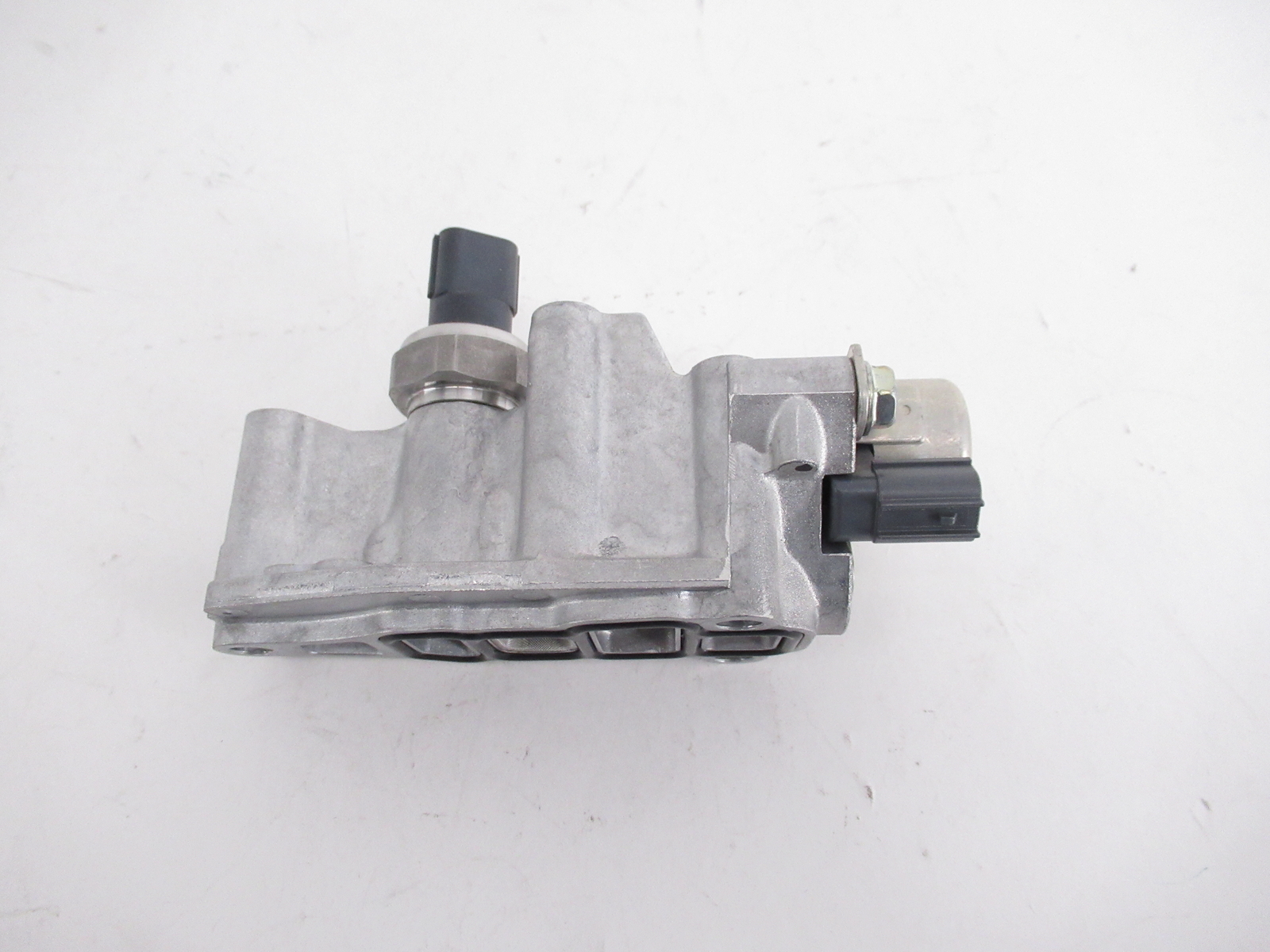 Genuine OEM Honda 15810-RNA-A01 Spool Valve Variable Timing VVT 2006 ...