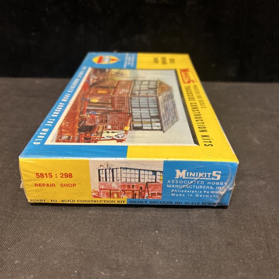 HO Scale, AHM Repair Shop Kit, #5815 | eBay