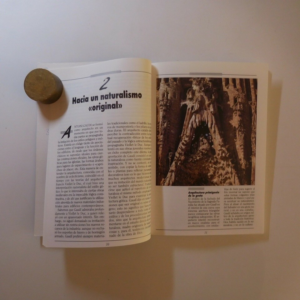 Juan Antonio Ramirez 1992 Gaudi Monografia Art Architettura Spagna ...