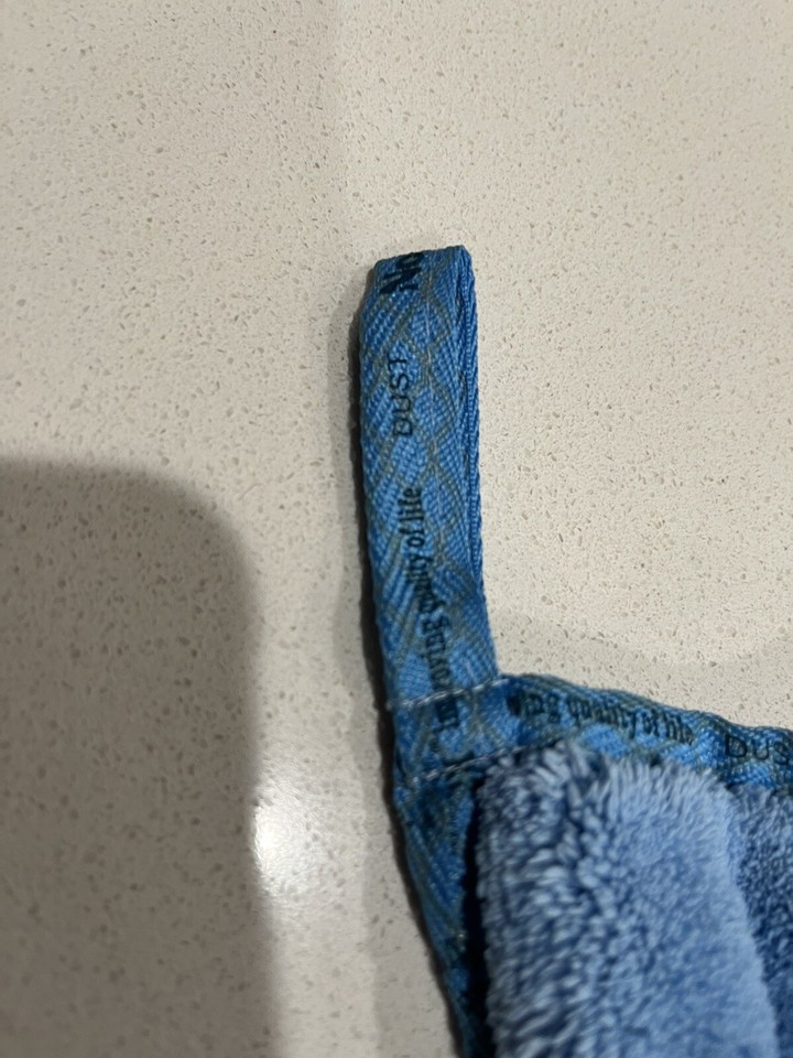 NEW Norwex Dusting Mitt plus a Car Wash Mitt- BacLock (Antibacterial ...