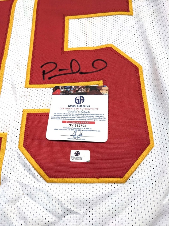 Patrick Mahomes Kansas City Chiefs Signed Autographed Jersey with COA ...