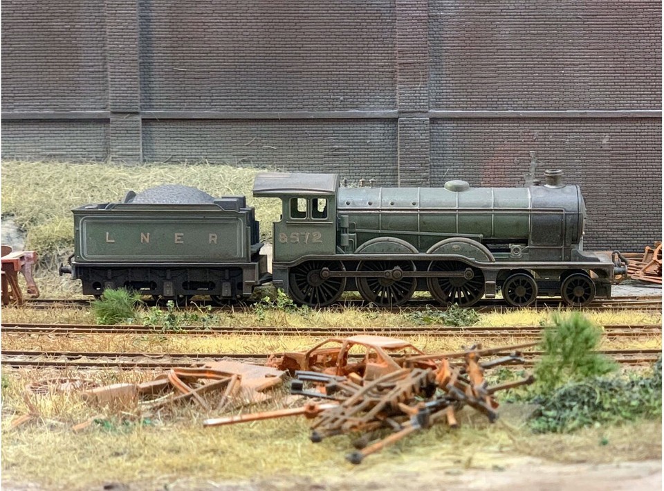 OO gauge locomotive weathered LNER B12 class. Ref N9 | eBay UK