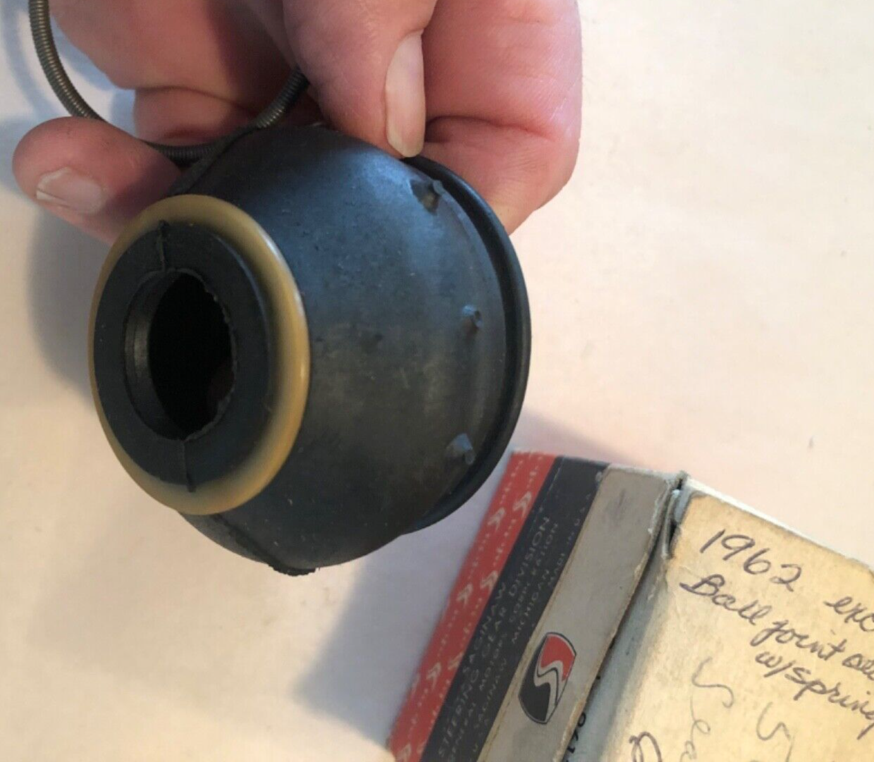 1962 Olds & some Corvettes NOS Lower Ball Joint Dust Seal/Spring-585796 ...
