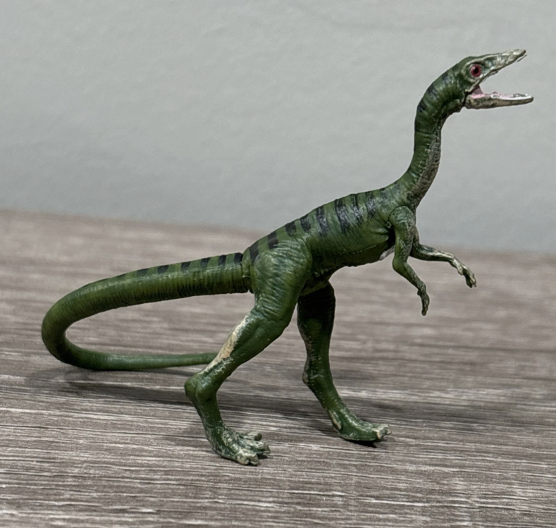 Jurassic World CAPTIVZ Rebirth Mystery Egg COMPY Dino Figure - Slime ...