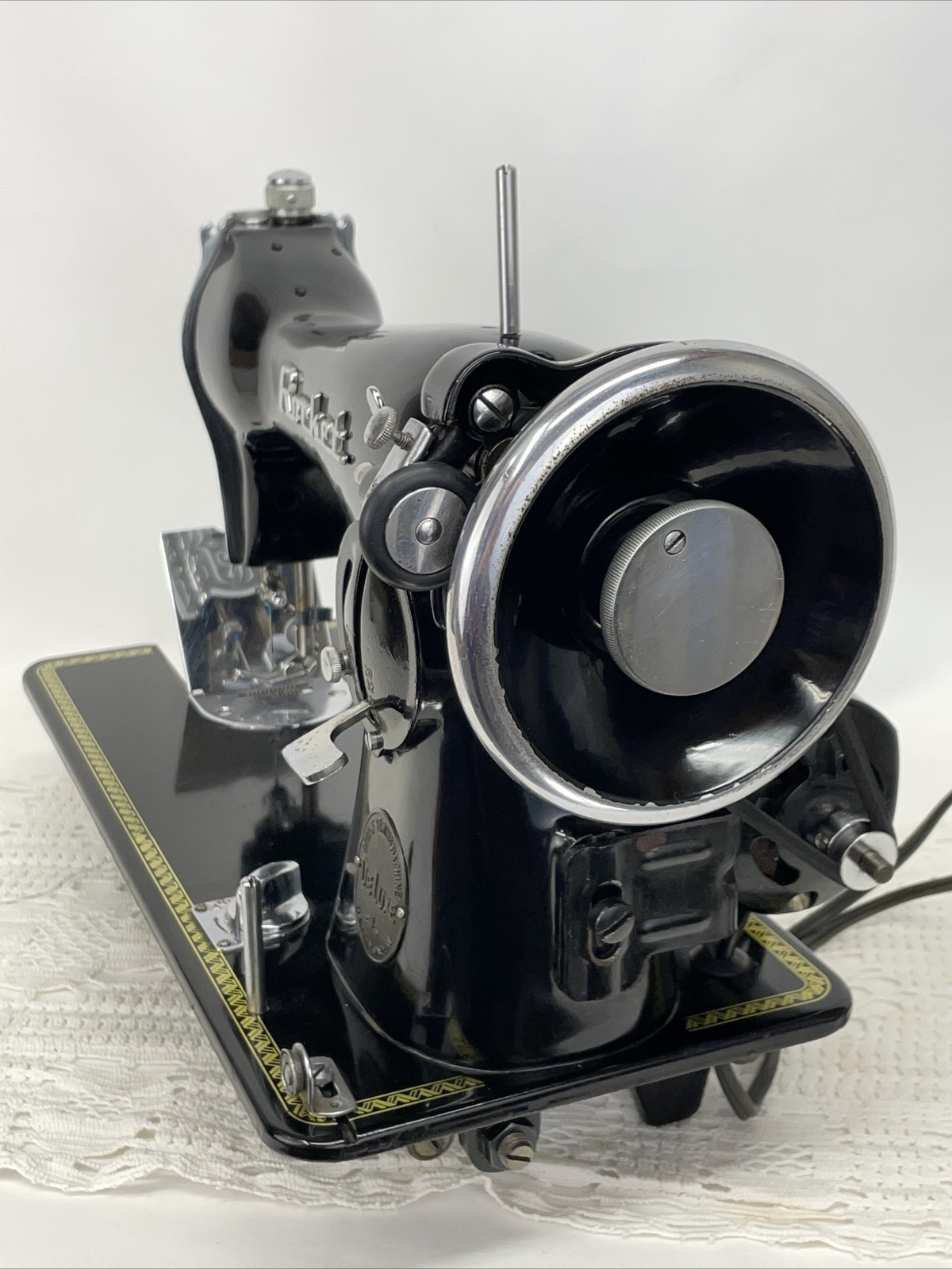 SERVICED Heavy Duty Vtg Singer 15 Clone Sewing Machine KNEE LEVER Black ...