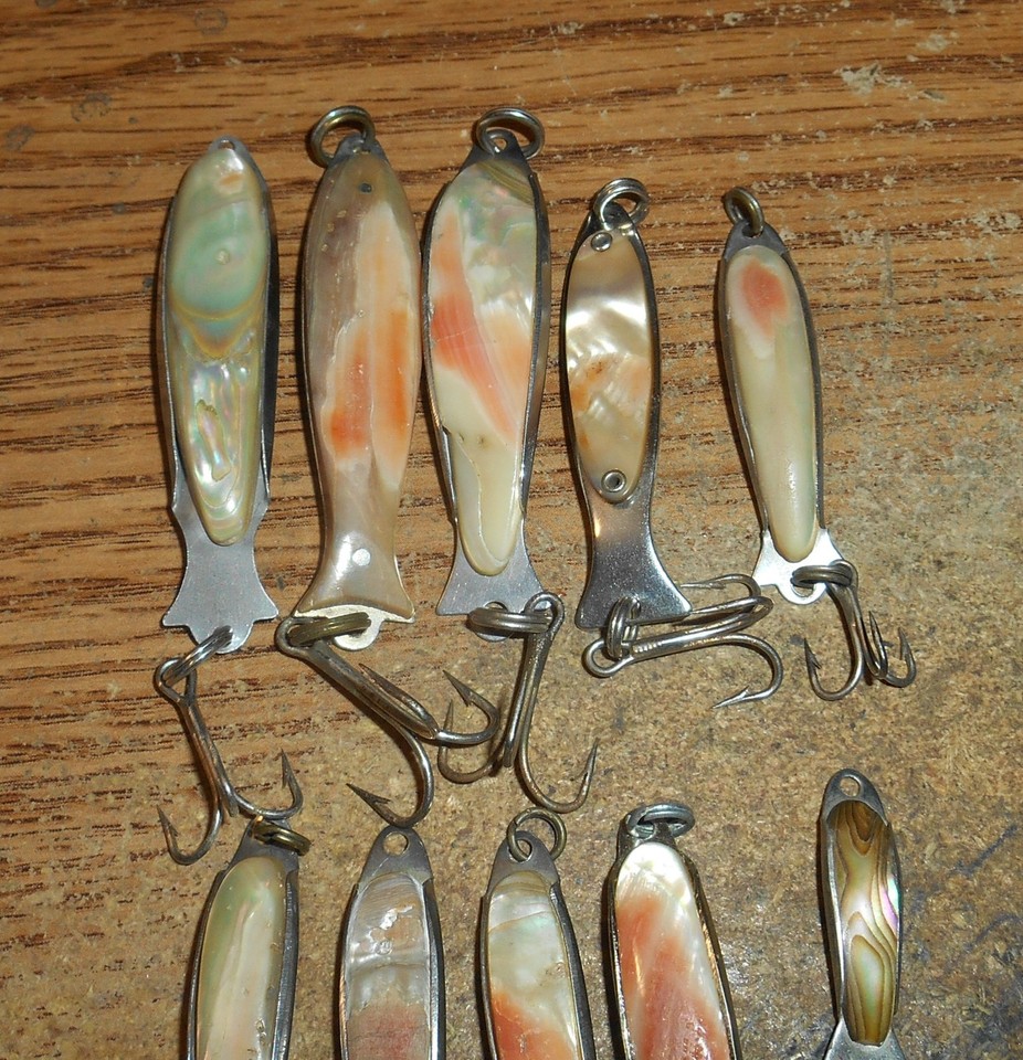 VINTAGE MOTHER OF PEARL ABALONE FISH SHAPED SPOON LOT/10 LURES/TOUGH ...
