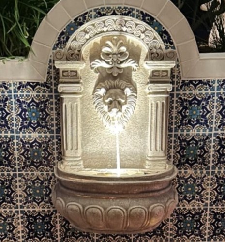 Outdoor Wall Fountain Classic Vintage Romanesque Style Patio Garden ...