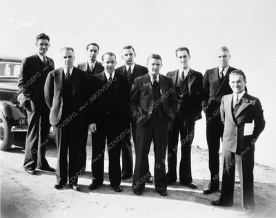 5622-01 Jack Pierce and the Universal Pictures basketball team 5622-01 ...