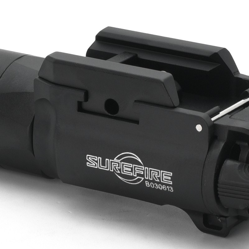Metal Tactical X300u B Weaponlight Rifle Hunting Flashlight Fit 20mm