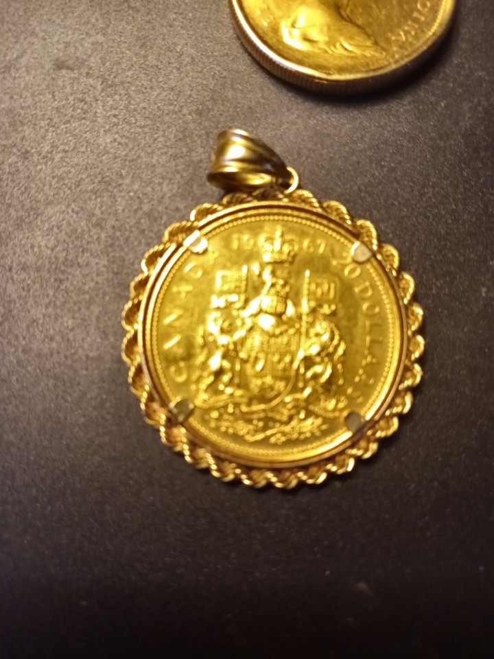 2 1967 Canada Gold Coins 20 Dollars Elizabeth II .900 Fine Gold ...