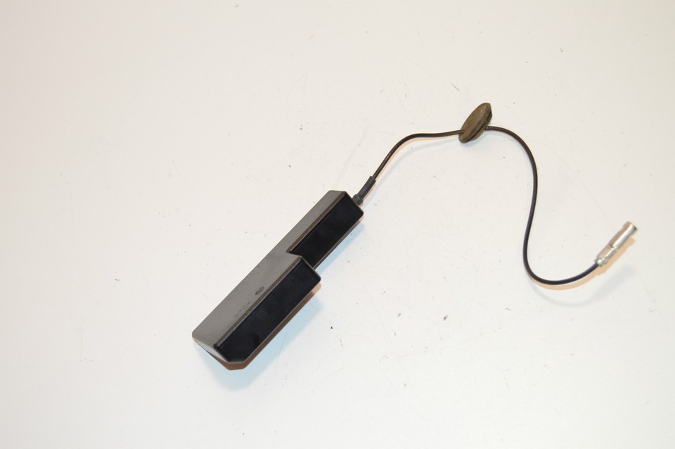 Mercedes Benz W211 E320 CDI TELEPHONE ANTENNA A2118202775 | eBay