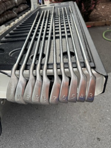 Vintage Ping Eye 2 Black Dot Irons Complete Matching Serial Numbers ...