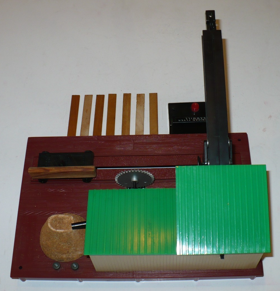 LIONEL/American Flyer - Operating Sawmill #6-2321 w/Push Button & w/No ...
