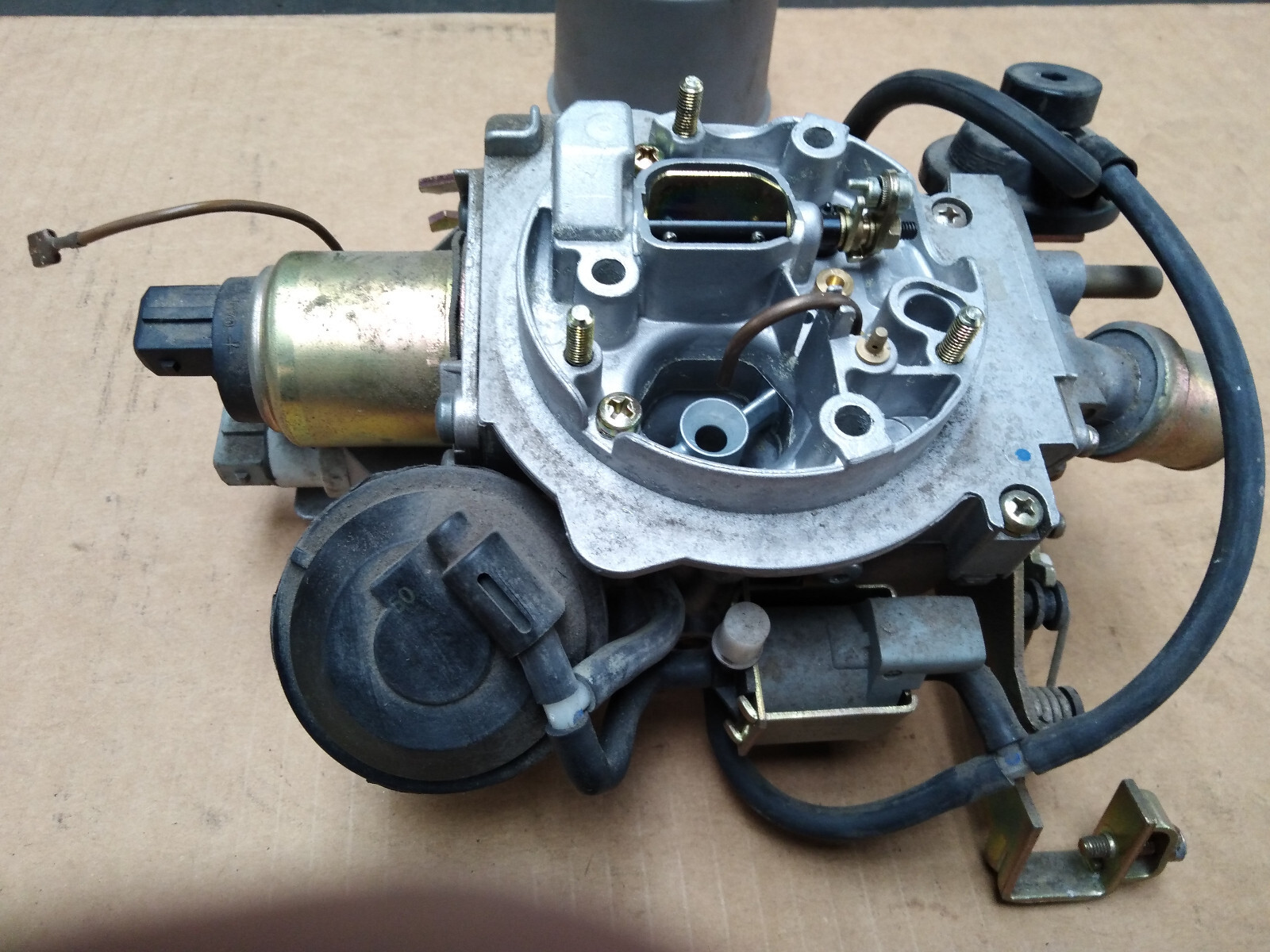 Vergaser PIERBURG 2E-E - 2EE VW + DB + OPEL+ Skoda Werkstatt und Lager ...