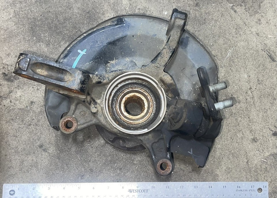 1997-2003 Toyota Camry 4 Cylinder Spindle / Knuckle 515-59226AR | eBay
