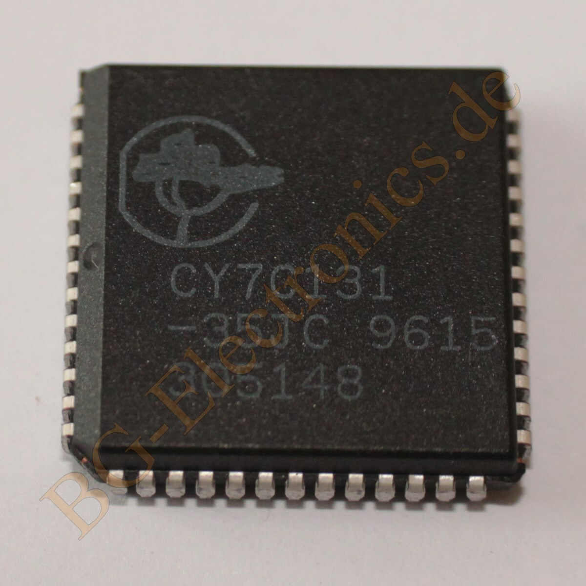 1 x CY7C131-35JC 1K x 8 Dual-Port Static RAM Cypress PLCC-52 1pcs | eBay