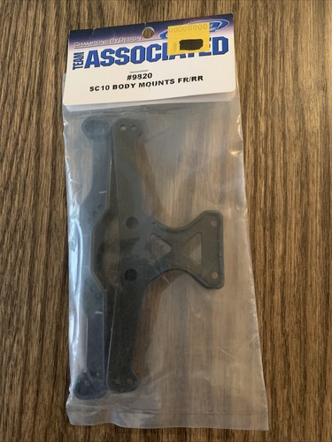 Team Associated SC10 SC10.3 SC10GT Body Mounts, Front and Rear 9820 ...