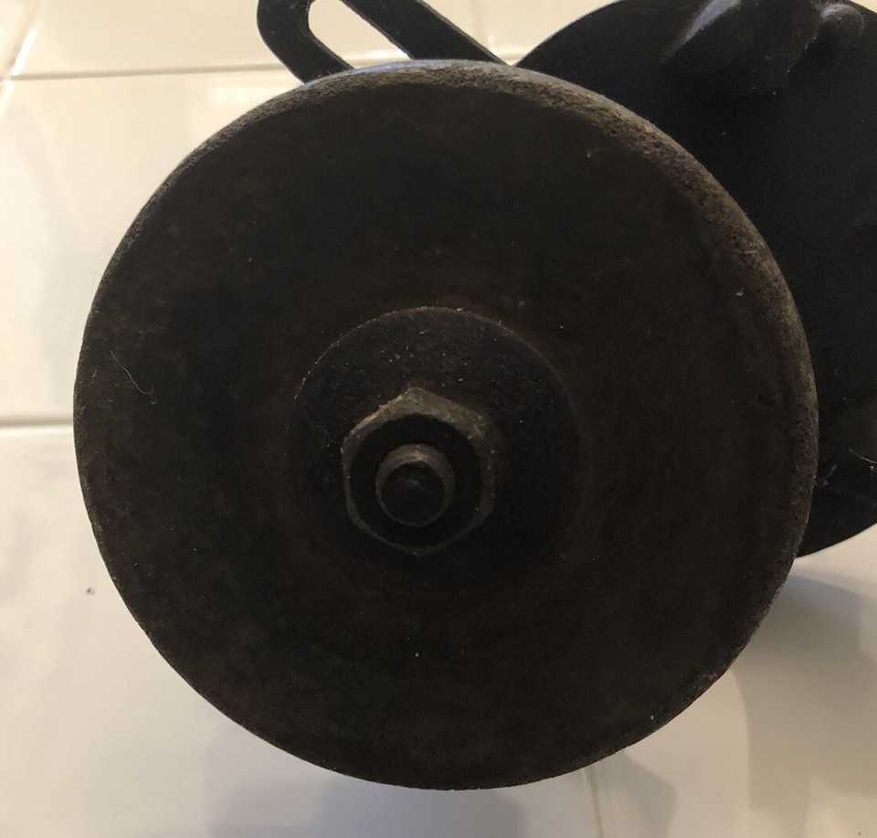 CLAMP ON HAND CRANK GRINDING WHEEL SHARPENING STONE BENCH GRINDER ...