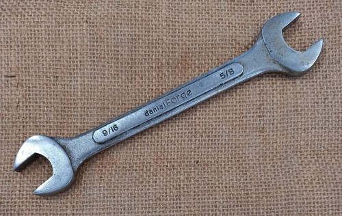 VINTAGE DANIEL FORGE 9/16" X 5/8" OPEN END SPANNER WRENCH JAPAN | eBay ...
