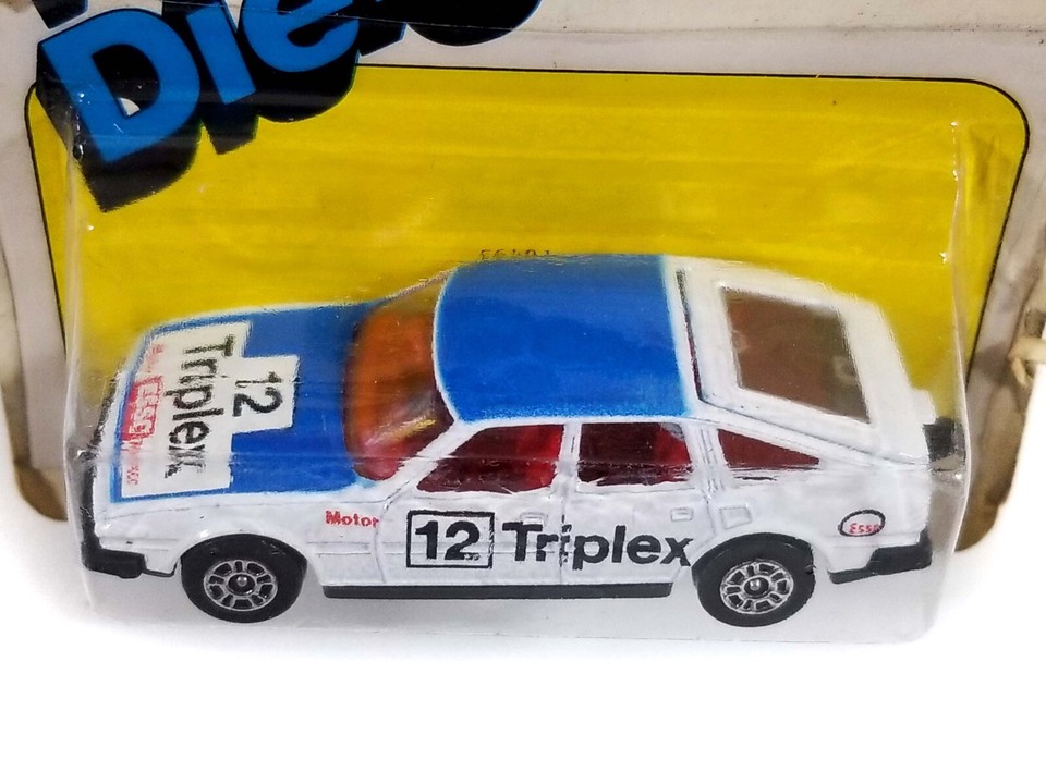 Corgi Rover 3500 Triplex / 1982 / #138 / Rare Heavy Die-Cast Card | eBay
