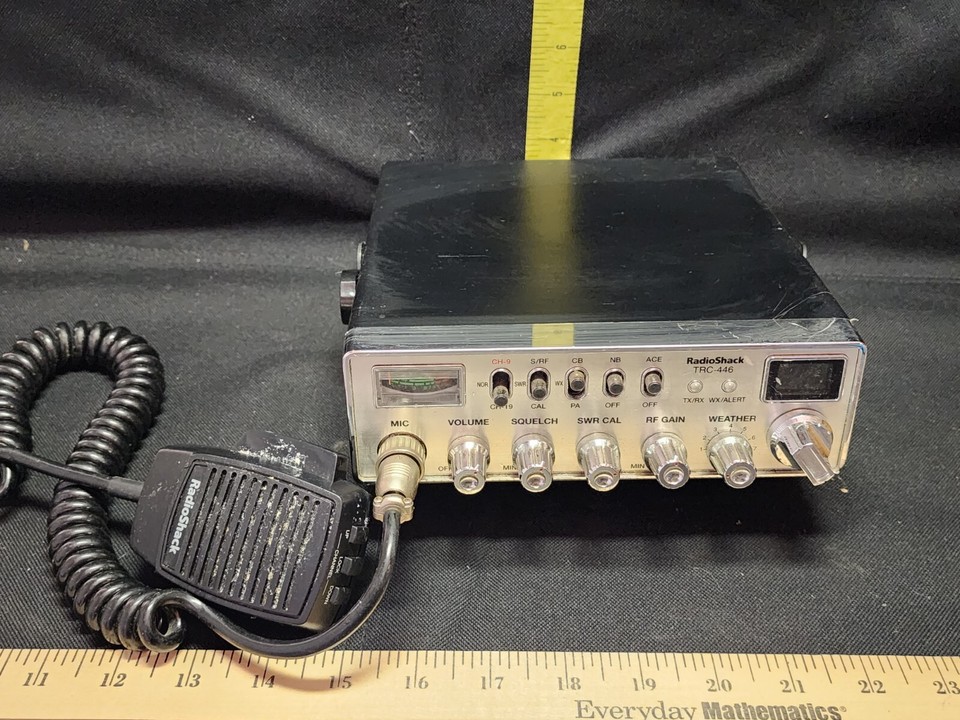 Vintage Radio Shack TRC 446 Mobile In Vehicle CB Radio With Mic Tested ...