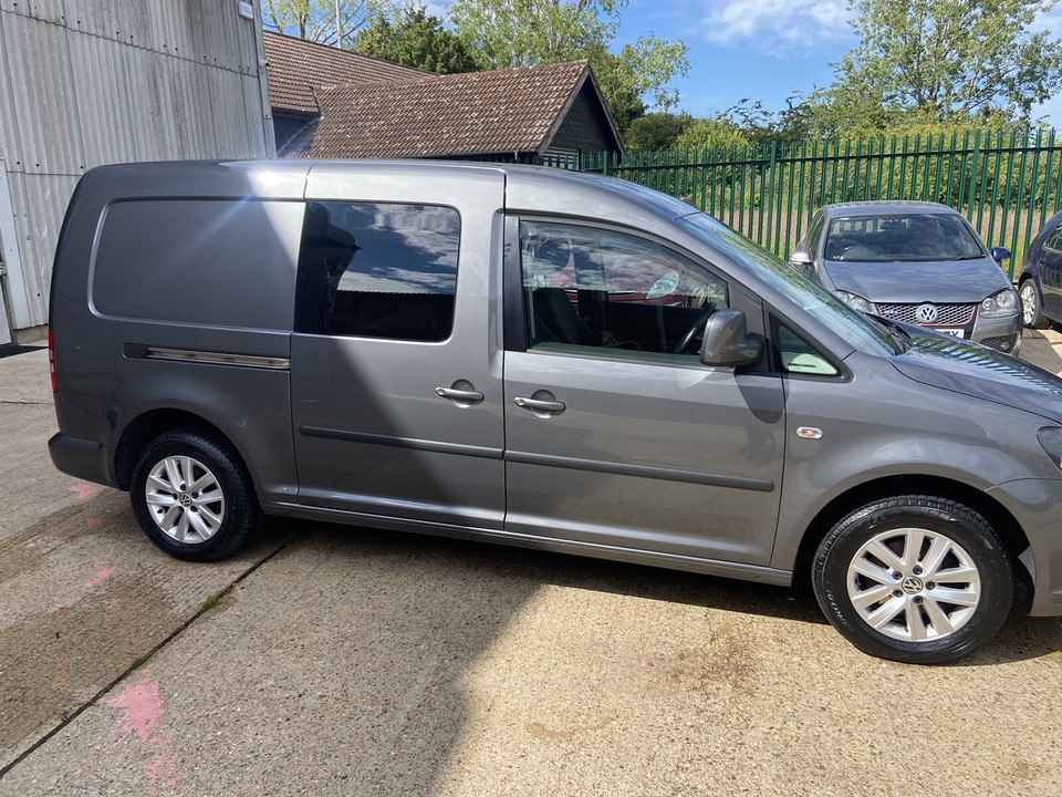 VW CADDY REAR SEAT CONVERSION WITH SEAT BELTS | eBay UK