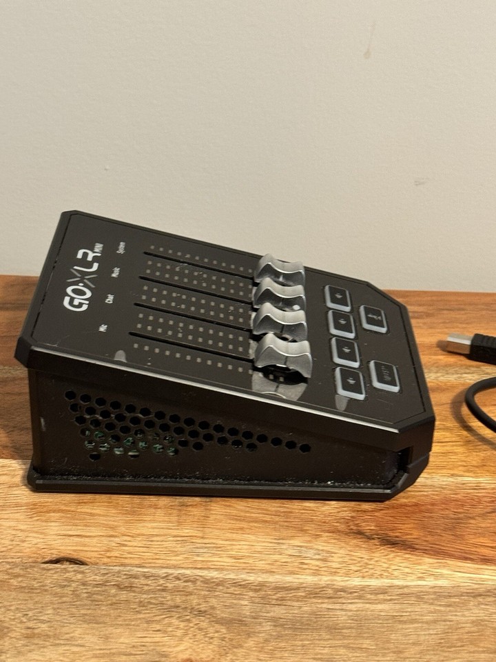 TC-Helicon GoXLR Mini Excellent Condition | eBay