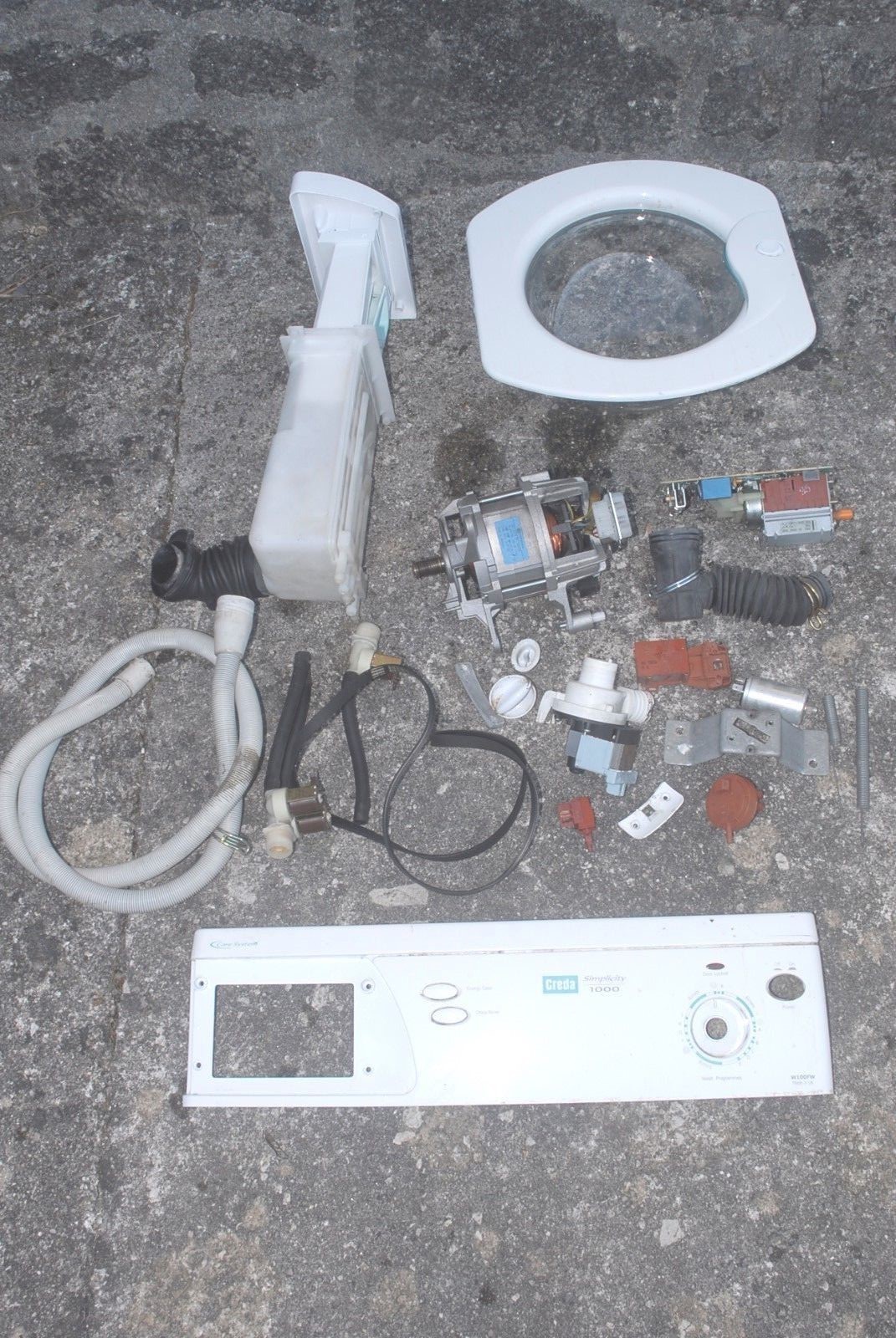 CREDA W100FW WASHING MACHINE BROKEN FOR PARTS:MOTOR, TIMER, SUPRESSOR ...