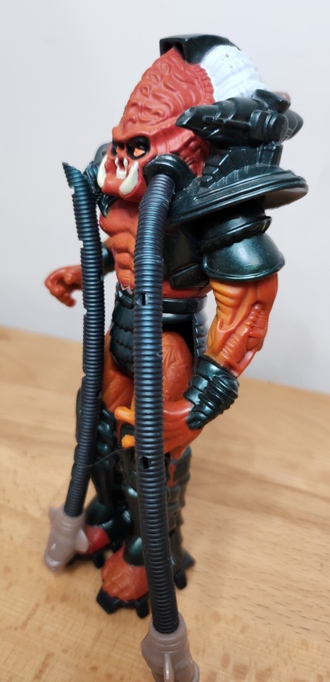 1994 Kenner Predator Clan Leader Deluxe Predator 7" Action Figure ...