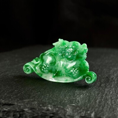 【KATHY JADE】Emerald White Base With Green Kirin Jadeite Jade Pendant ...