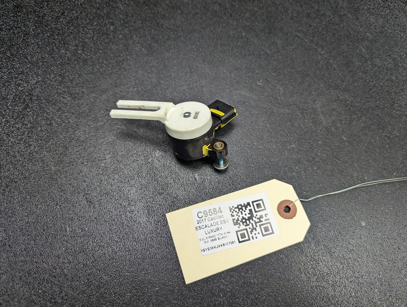 Brake Pedal Stop Light Switch 2017 Cadillac Escalade ESV 13597422 2015 ...