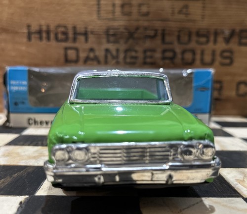 Chevrolet tin friction pick up truck 1960s Ichimura Made In Japan (L5 ...