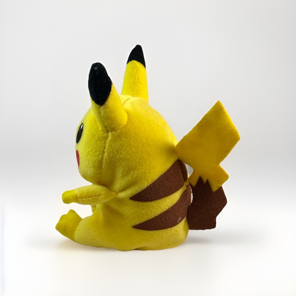 Hasbro Pikachu Beanie Plush Stuffed Animal Nintendo Pokémon Vintage Toy ...