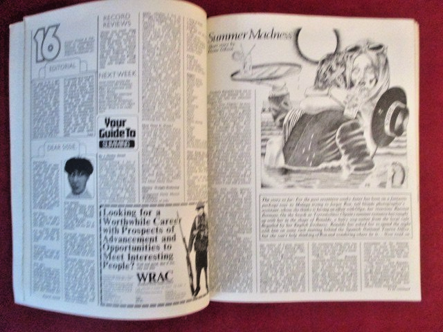 The Brand New Monty Python Papperbok - Methuen Paperbacks - gebraucht ...