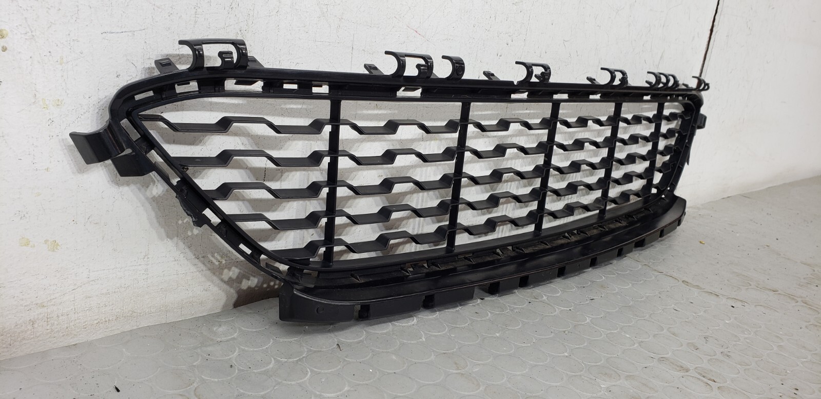 GENUINE BMW 1 SERIES F20 F21 LCI 2015+ FRONT BUMPER CENTRE GRILL P/N ...