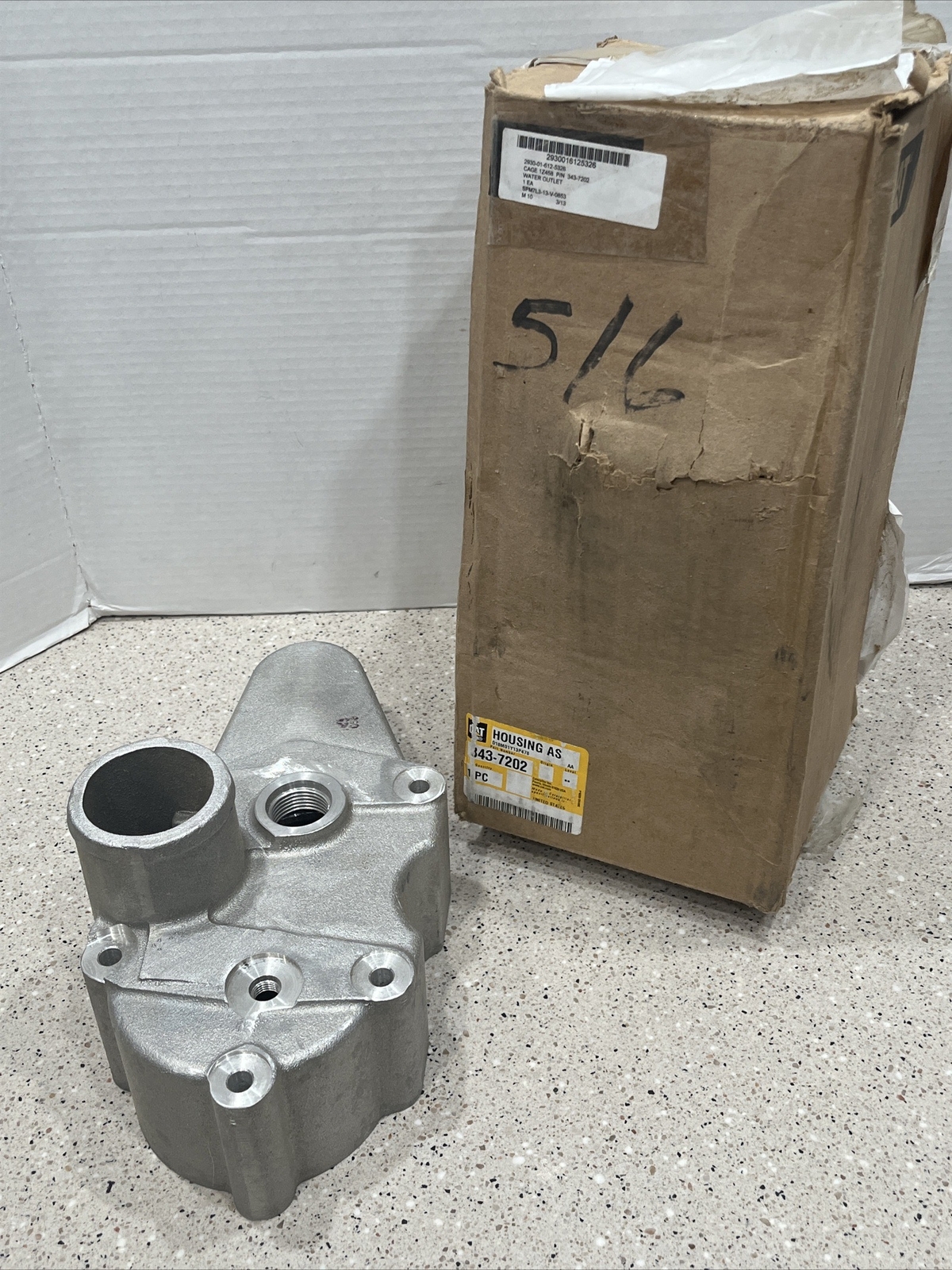 NEW Cat 343-7202 Housing AS Water Temperature Regulator Housing 343 ...