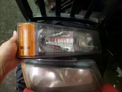 2003-2007 Chevy Silverado 1500 RH Parking Light Marker Lamp 15199557 ...