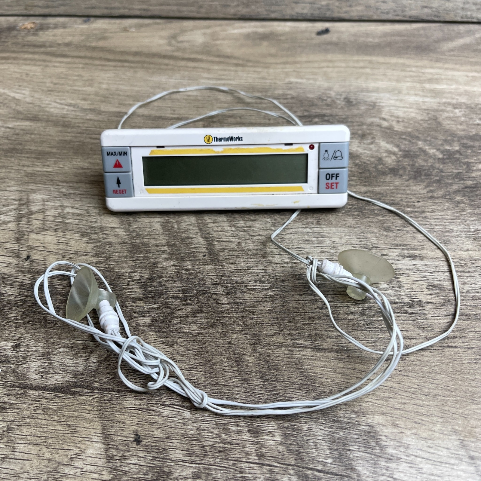 Thermoworks White Programmable Dual Display Fridge/Freezer Alarm ...