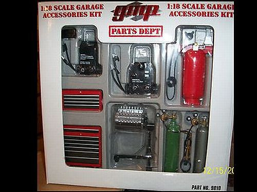 Toys GMP Parts Department 1:18 Scale Garage Accessories Kit Detailed ...