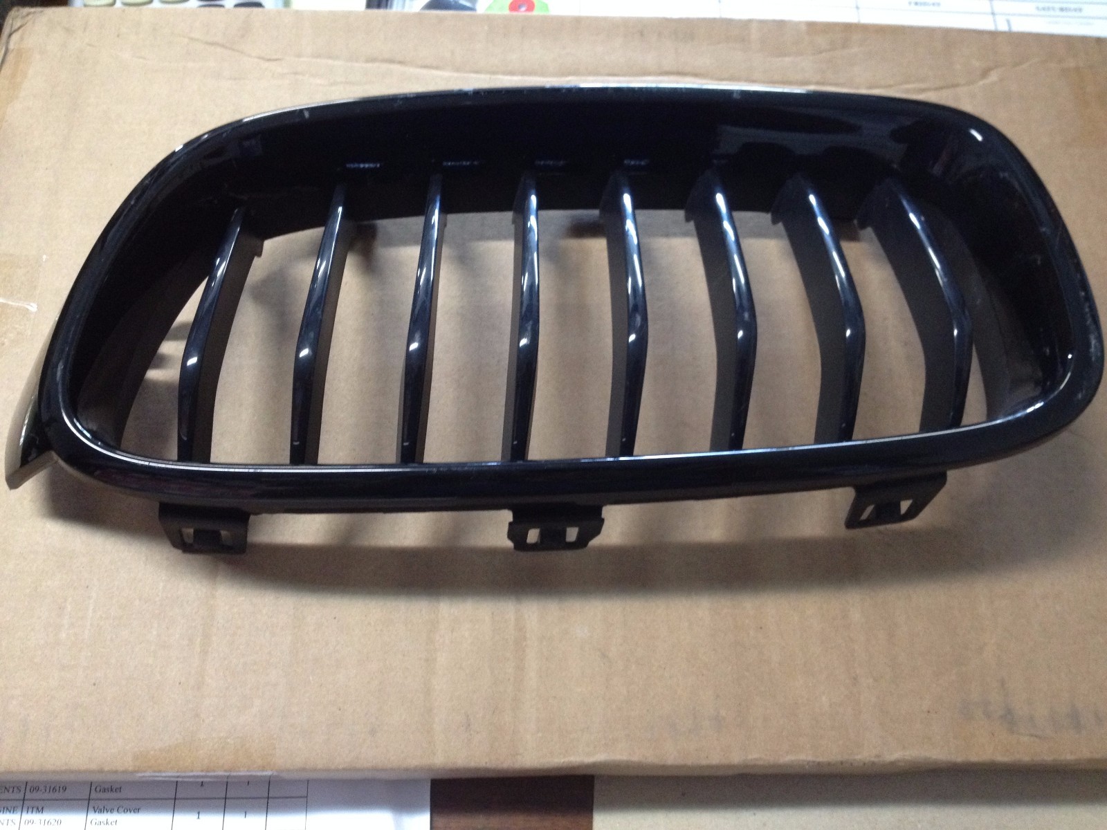 OEM BMW 3-Series 2012-2016 LH SPORT Front Grille P/N: 51137260497 ...
