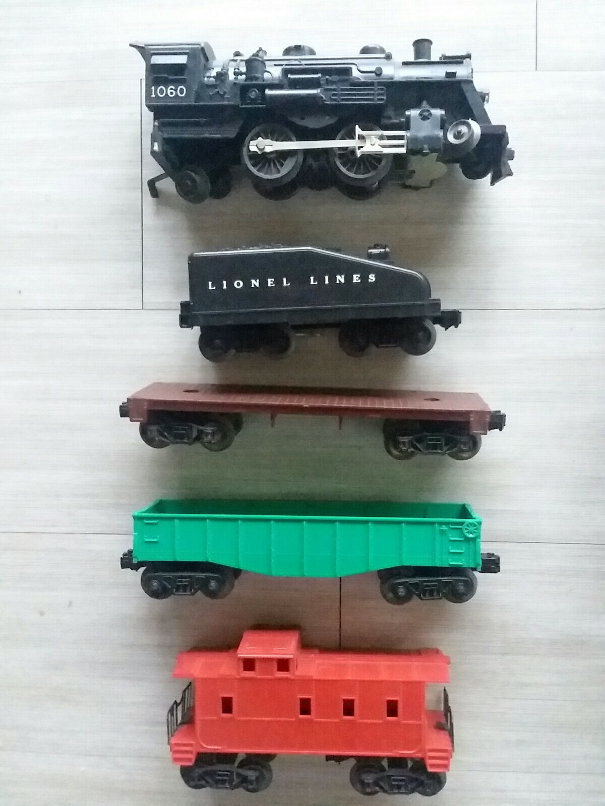 Old LIONEL 1123 Train Set w/ 1060 Locomotive,Track,Transformer,Original ...