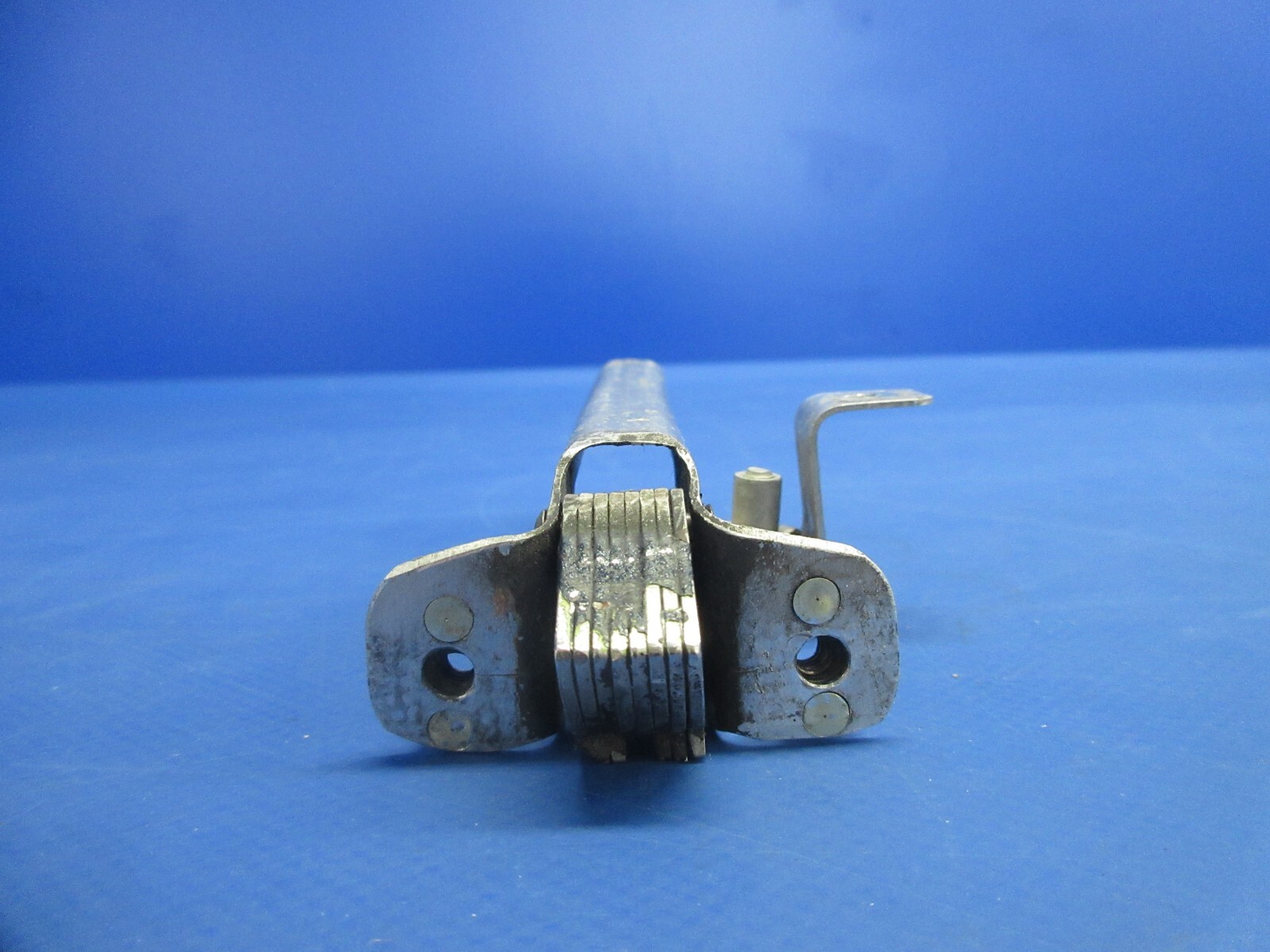 Enstrom 280FX Helicopter Cabin Door Latch LH P/N 280-117003-1 (1124-770 ...