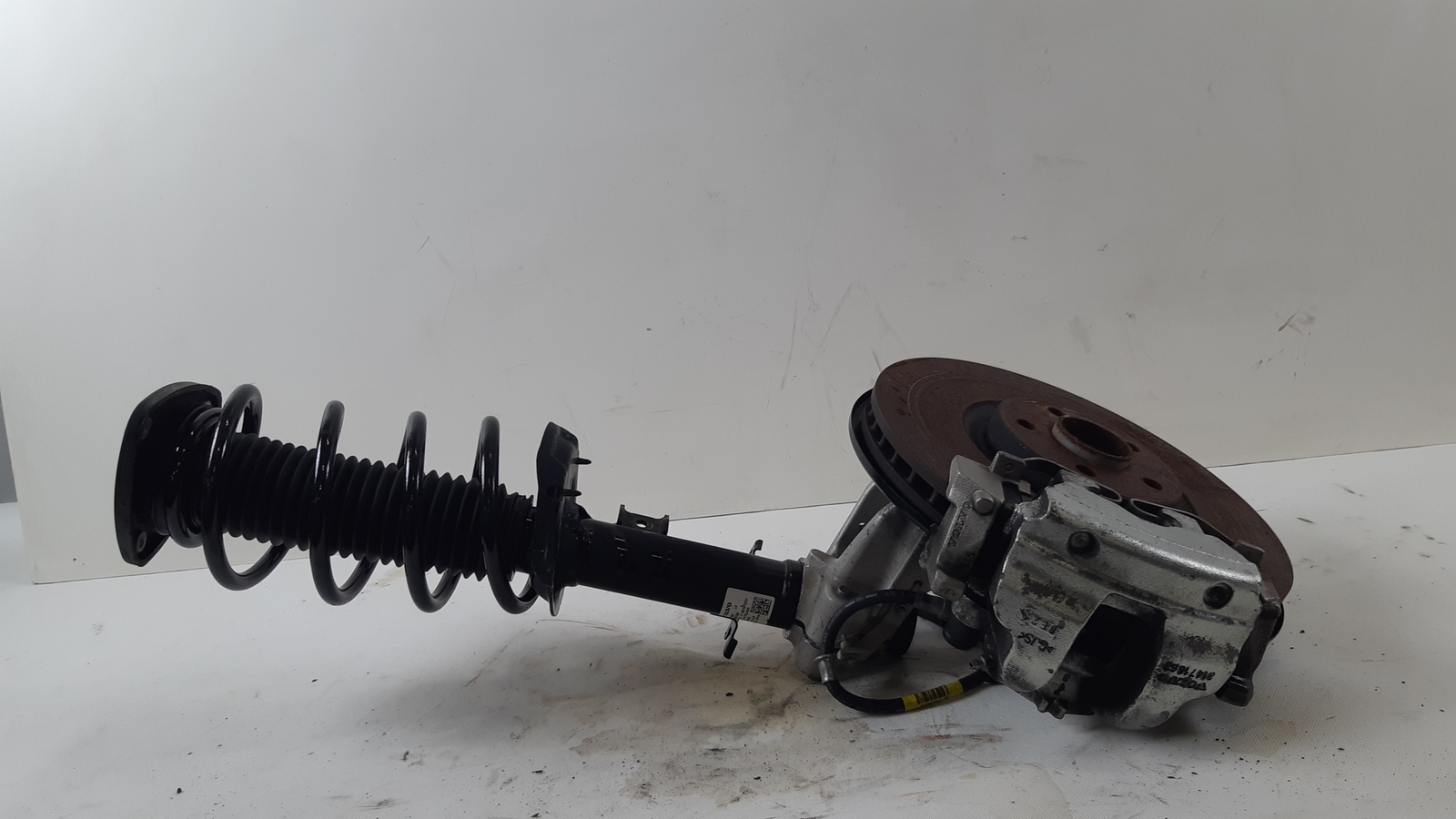 VOLVO XC40 SHOCK ABSORBER SUSPENSION LEFT FRONT 32221856, 31471663 ...