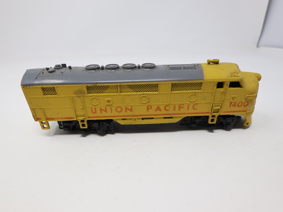 USED Varney HO Scale F3-A Diesel Locomotive Union Pacific #1400 ...