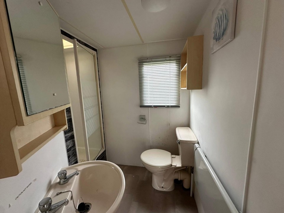 *REDUCED TO CLEAR* OFFSITE STATIC CARAVAN (FREE INHOUSE DELIVERY) ATLAS ...