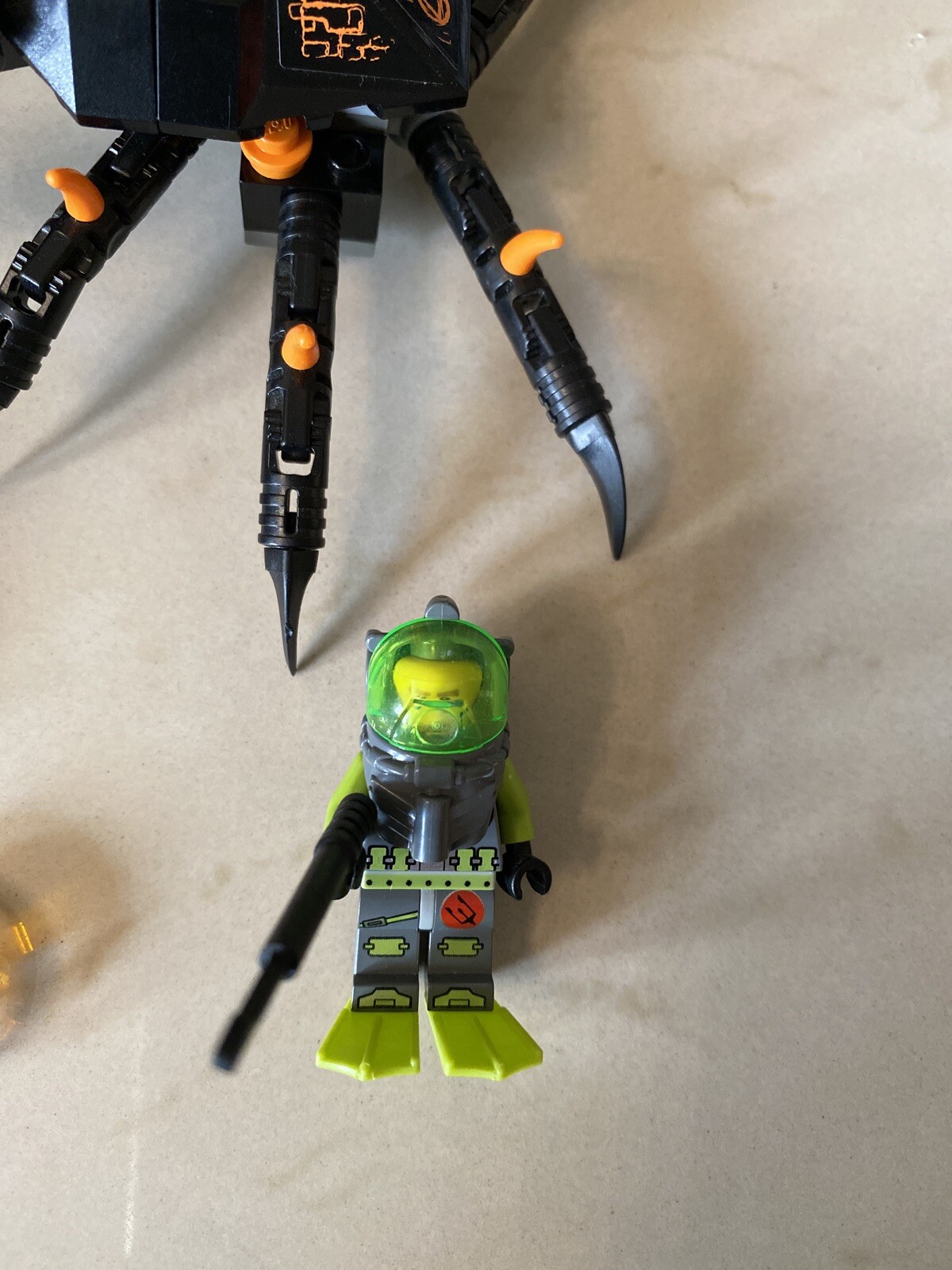 LEGO 8056 ATLANTIS MONSTER CRAB CLASH Age 6-12 RARE 2010 Instructions ...