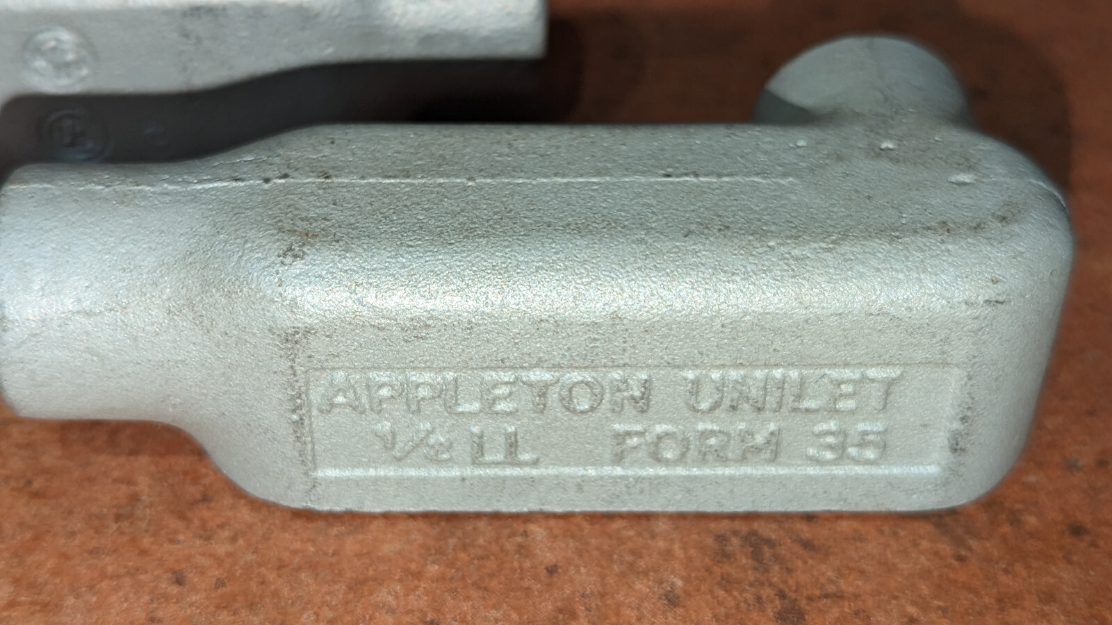 (25) New Appleton Unilet Form 35 1/2LL Malleable Iron Conduit Outlet ...