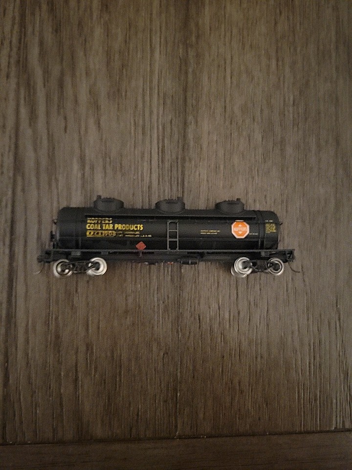HO Scale Koppers 3 Dome Tank Car #1908 Metal Kadee Wheels Sets & Kadee ...