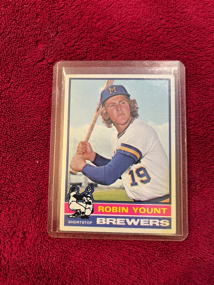 1976 Topps Baseball Robin Yount #316 Hall of Fame shortstop Milwaukee ...